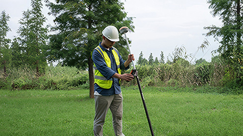 i89: Compact Visual IMU-RTK GNSS Receiver | CHCNAV